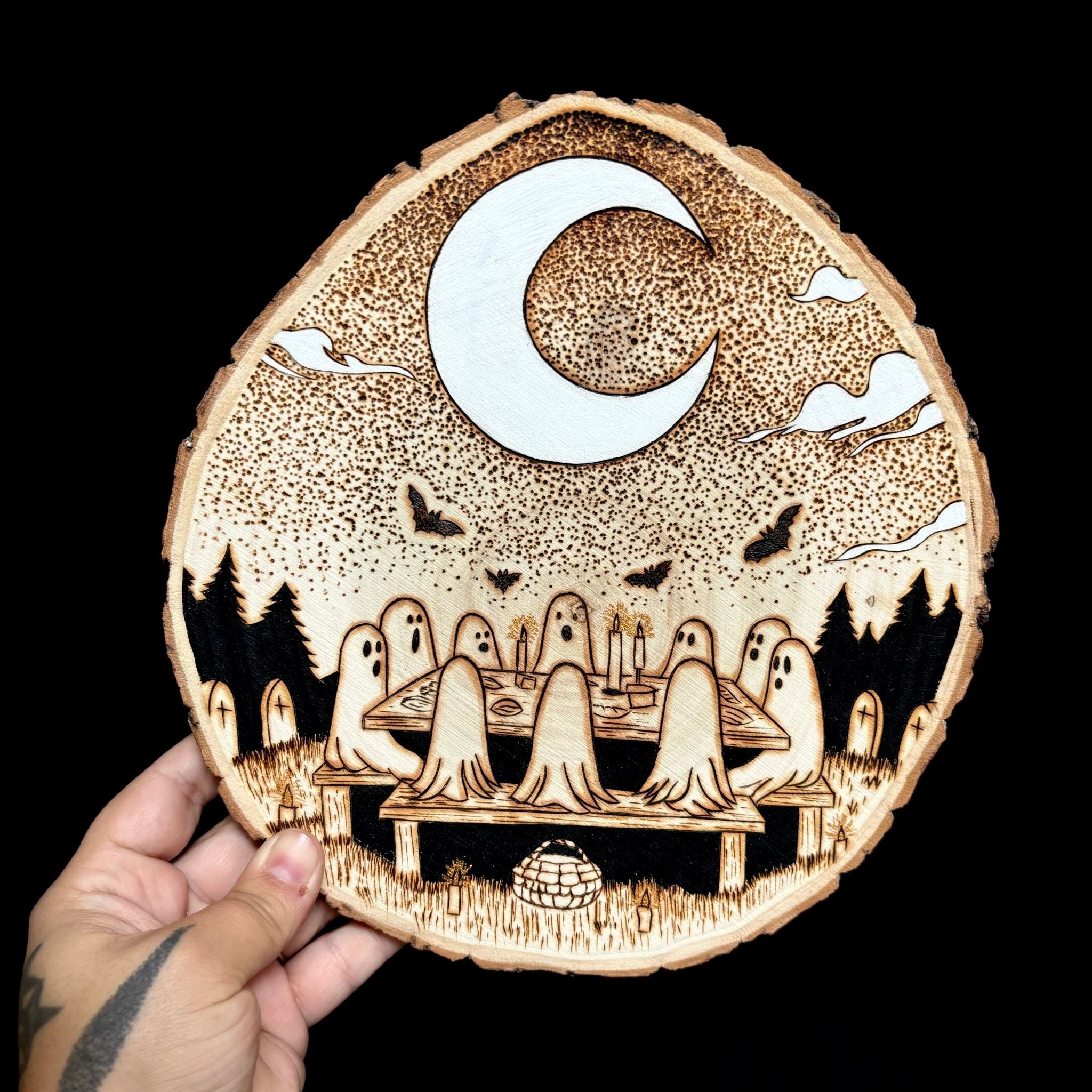 Sweed Poco - Tatoueuse sur bois